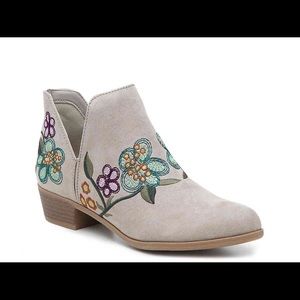 indigo rd. Shoes | Indigo Rd Ankle Booties | Poshmark